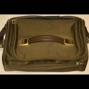 Lark | Bags | Vintage Rare Lark Travel Bag 991 | Poshmark